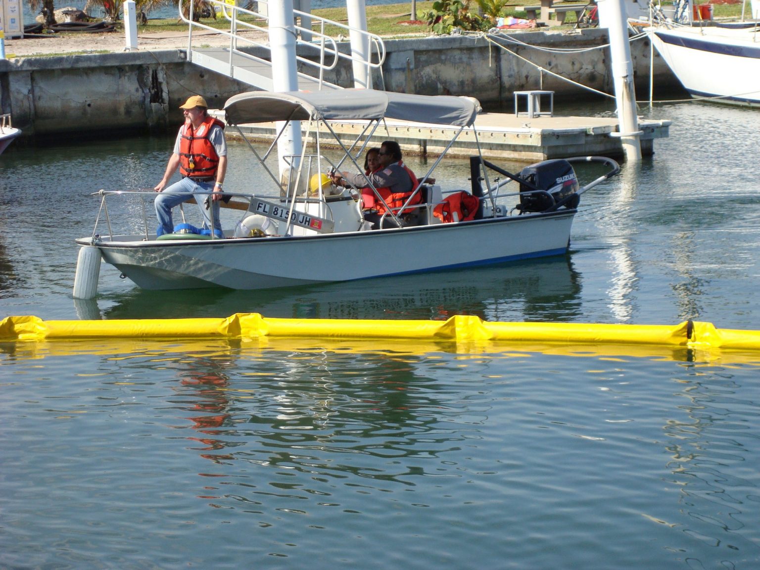 Simplex Boom (8"x50') - IRP Fire & Safety Ltd.