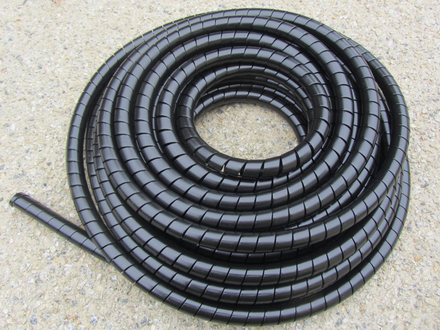 Spiral Wrap - High Density Polyethylene heavy-duty Protective Spiral ...